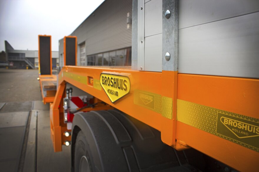 Broshuis SL-Trailers in different variations - HeavyTorque