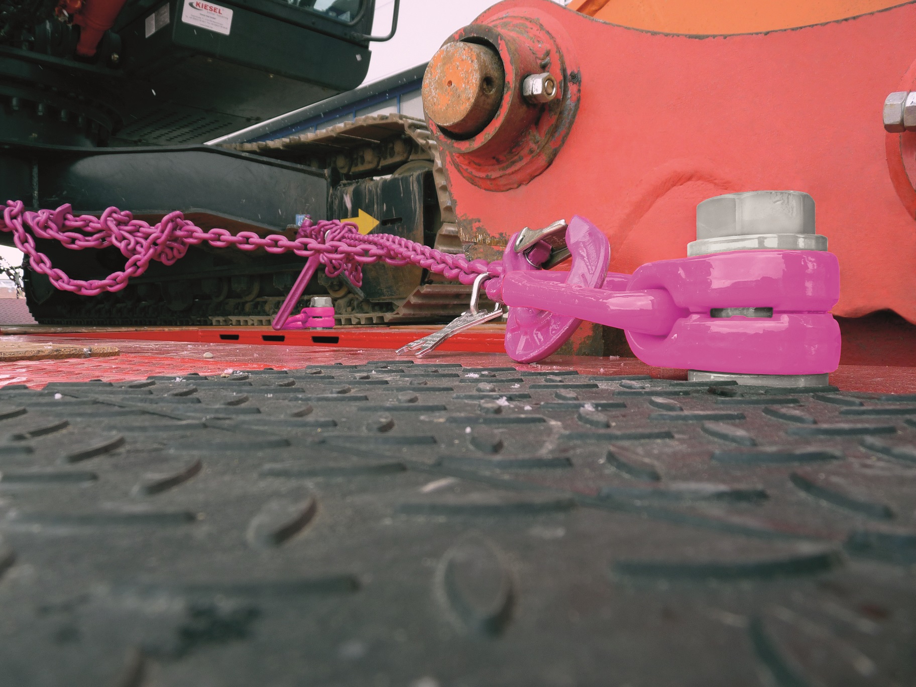 RUD Chains Innovative Lashing Points for Heavy Loads - HeavyTorque