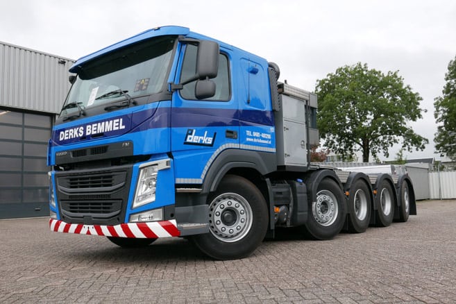 Terberg Techniek convert 10×4 tractor for Derks BV - HeavyTorque