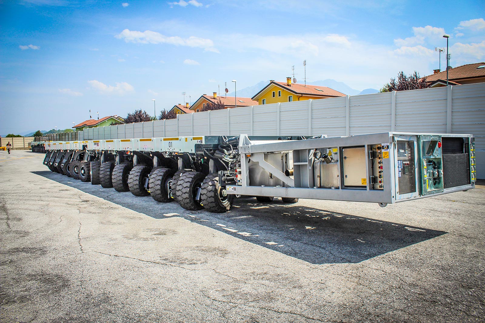 Teix Menéndez Two New Cometto MSPE 48 Tonne Trailers - HeavyTorque